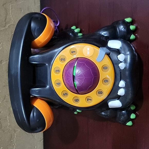 Gemmy | Holiday | Rare Gemmy Monster Ringing Phone Talking Moving Eye ...